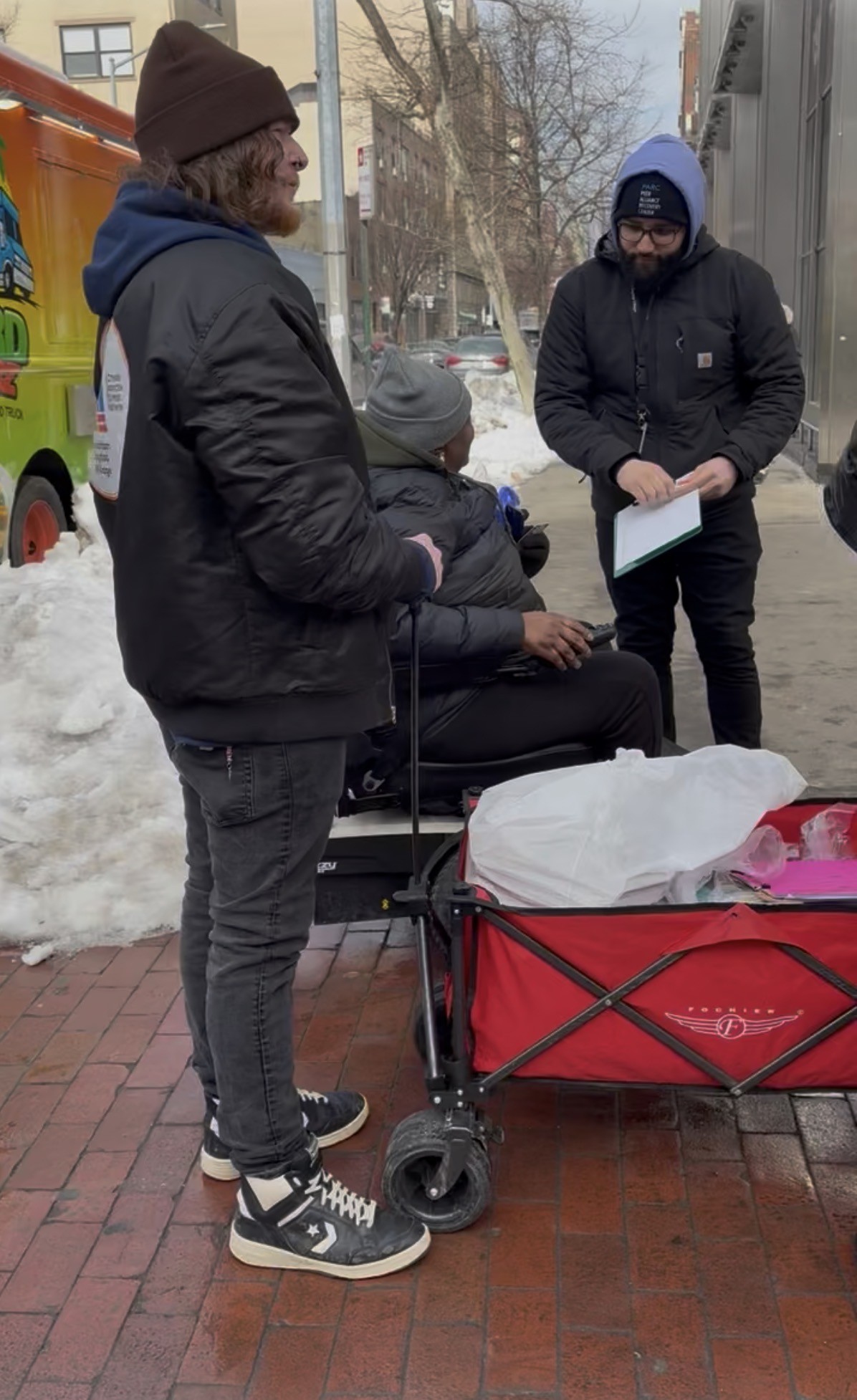 Outreach Team in Queens Helping People in the Extreme Cold - Samaritan ...